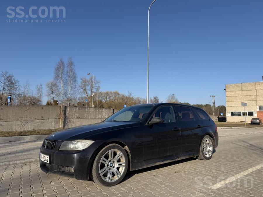 Черный БМВ 325 2007 в Елгава, объемом двигателя 3.00 л и пробегом 387 тыс. км за 3800 €, фото 1 на AUTOMOTO.COM.LV