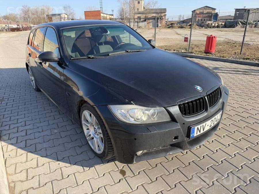 Черный БМВ 325 2007 в Елгава, объемом двигателя 3.00 л и пробегом 387 тыс. км за 3800 €, фото 4 на AUTOMOTO.COM.LV