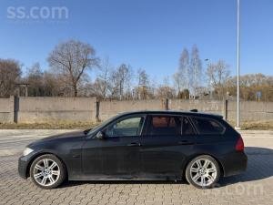 Черный БМВ 325 2007 в Елгава, объемом двигателя 3.00 л и пробегом 387 тыс. км за 3800 €, фото 6 на AUTOMOTO.COM.LV