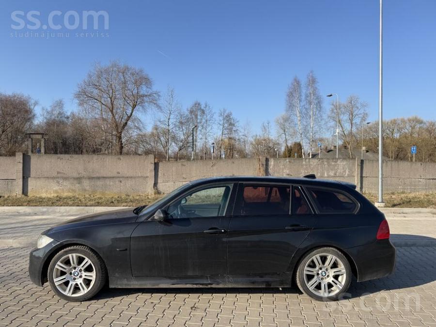 Черный БМВ 325 2007 в Елгава, объемом двигателя 3.00 л и пробегом 387 тыс. км за 3800 €, фото 6 на AUTOMOTO.COM.LV