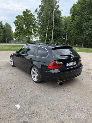 Черный БМВ 325 2007 в Прейли, объемом двигателя 3.00 л и пробегом 389 тыс. км за 3600 €, фото 8 на AUTOMOTO.COM.LV