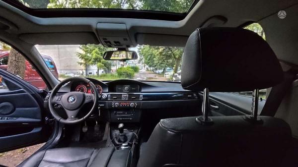 Black BMW 325 2007 in Kaunas, with an engine capacity of 2.99 L and mileage of 434 thousand km for 3150 €, photo 7 on AUTOMOTO.COM.LV