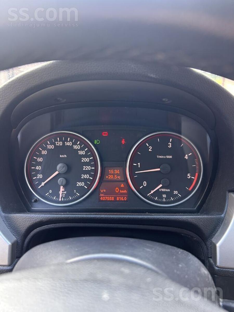 Melns BMW 325 2007 Daugavpils, ar dzinēja tilpumu 3.00 L un nobraukumu 400 tūkst. km par 4000 €, foto 5 vietnē AUTOMOTO.COM.LV