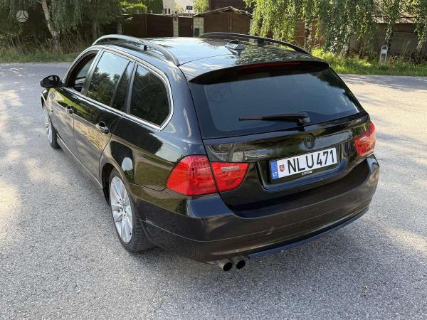 Black BMW 325 2007 in Vilnius, with an engine capacity of 2.99 L and mileage of 572 thousand km for 2950 €, photo 7 on AUTOMOTO.COM.LV