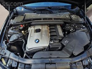Black BMW 325 2007 in Riga, with an engine capacity of 2.50 L and mileage of 305 thousand km for 4790 €, photo 16 on AUTOMOTO.COM.LV