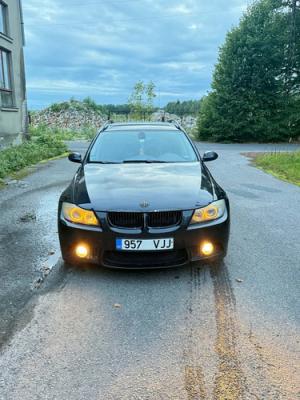 Melns BMW 325 2007 Pērnava, ar dzinēja tilpumu 0.00 L un nobraukumu 359 tūkst. km par 3500 €, foto  vietnē AUTOMOTO.COM.LV