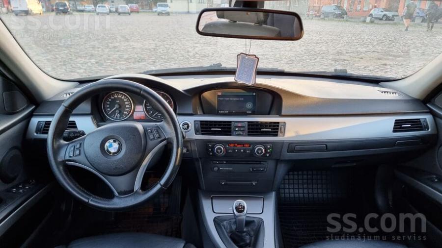 Black BMW 325 2007 in Liepaja, with an engine capacity of 3.00 L and mileage of 356 thousand km for 4650 €, photo 6 on AUTOMOTO.COM.LV