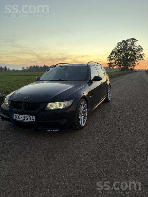 Melns BMW 325 2007 Saldus, ar dzinēja tilpumu 3.00 L un nobraukumu 422 tūkst. km par 4000 €, foto 3 vietnē AUTOMOTO.COM.LV