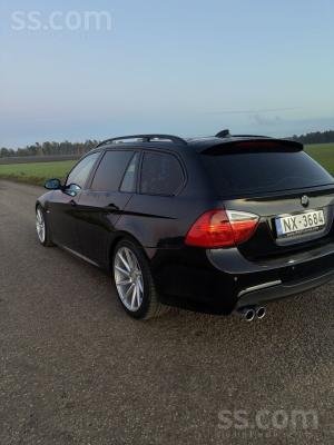 Melns BMW 325 2007 Saldus, ar dzinēja tilpumu 3.00 L un nobraukumu 422 tūkst. km par 4000 €, foto 4 vietnē AUTOMOTO.COM.LV