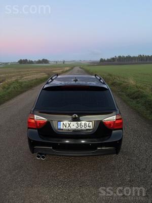 Melns BMW 325 2007 Saldus, ar dzinēja tilpumu 3.00 L un nobraukumu 422 tūkst. km par 4000 €, foto 5 vietnē AUTOMOTO.COM.LV