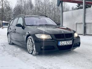 Black BMW 325 2008 in Aizkraukle, with an engine capacity of 3.00 L and mileage of 296 thousand km for 6900 €, photo 4 on AUTOMOTO.COM.LV