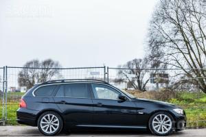 Black BMW 325 2008 in Riga, with an engine capacity of 3.00 L and mileage of 321 thousand km for 6990 €, photo 5 on AUTOMOTO.COM.LV