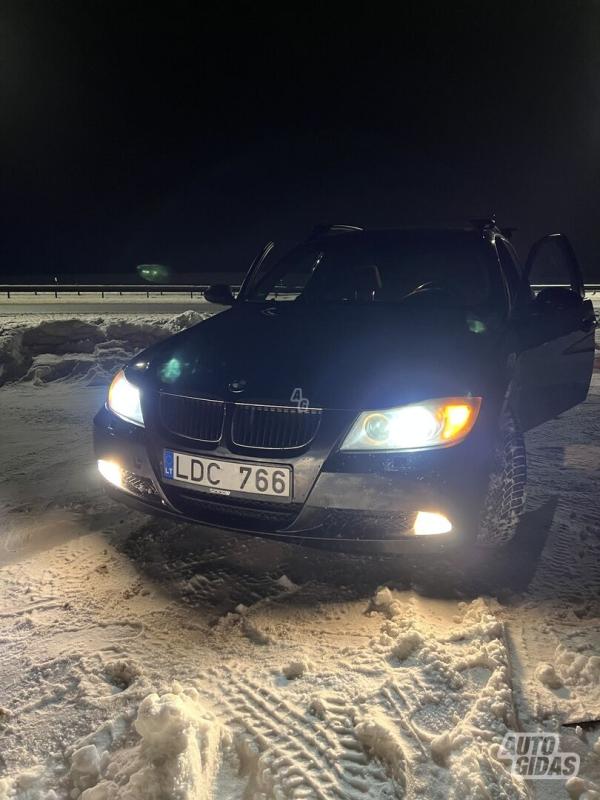 Melns BMW 325 2008 Radviliškis, ar dzinēja tilpumu 3.00 L un nobraukumu 370 tūkst. km par 3300 €, foto 3 vietnē AUTOMOTO.COM.LV