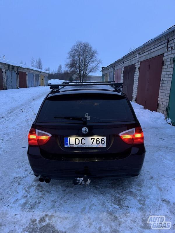 Melns BMW 325 2008 Radviliškis, ar dzinēja tilpumu 3.00 L un nobraukumu 370 tūkst. km par 3300 €, foto 4 vietnē AUTOMOTO.COM.LV