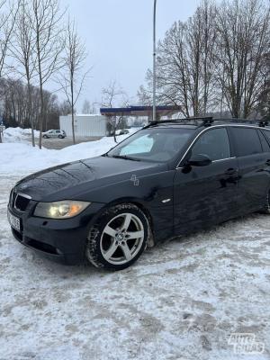 Black BMW 325 2008 in Radviliskis, with an engine capacity of 3.00 L and mileage of 370 thousand km for 3300 €, photo 8 on AUTOMOTO.COM.LV
