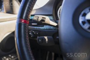Black BMW 325 2008 in Riga, with an engine capacity of 3.00 L and mileage of 0 thousand km for 9290 €, photo 15 on AUTOMOTO.COM.LV