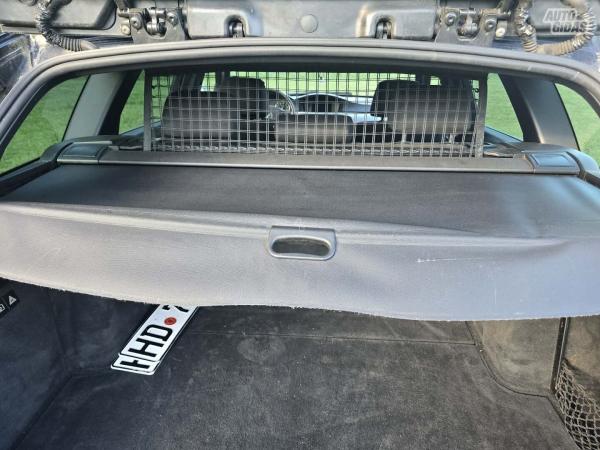 Black BMW 325 2008 in Ukmerge, with an engine capacity of 3.00 L and mileage of 216 thousand km for 3550 €, photo 6 on AUTOMOTO.COM.LV