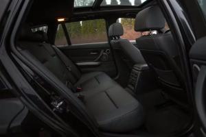 Melns BMW 325 2008 Jelgava, ar dzinēja tilpumu 3.00 L un nobraukumu 241 tūkst. km par 8600 €, foto 17 vietnē AUTOMOTO.COM.LV