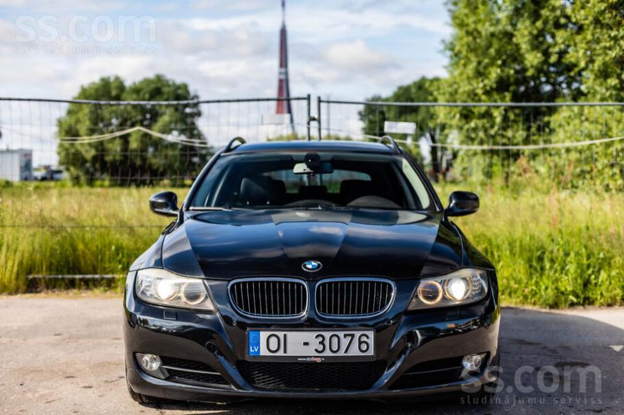 Черный БМВ 325 2008 в Рига, объемом двигателя 3.00 л и пробегом 321 тыс. км за 6990 €, фото 4 на AUTOMOTO.COM.LV