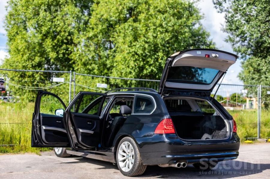 Черный БМВ 325 2008 в Рига, объемом двигателя 3.00 л и пробегом 321 тыс. км за 6990 €, фото 10 на AUTOMOTO.COM.LV