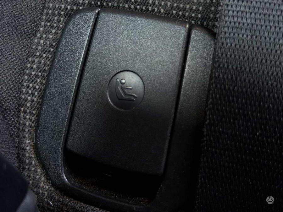 Melns BMW 325 2008 Kauņa, ar dzinēja tilpumu 2.99 L un nobraukumu 333 tūkst. km par 4000 €, foto 15 vietnē AUTOMOTO.COM.LV