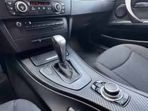 Black BMW 325 2008 in Daugavpils, with an engine capacity of 3.00 L and mileage of 423 thousand km for 4450 €, photo 14 on AUTOMOTO.COM.LV