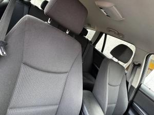 Black BMW 325 2008 in Daugavpils, with an engine capacity of 3.00 L and mileage of 423 thousand km for 4450 €, photo 17 on AUTOMOTO.COM.LV