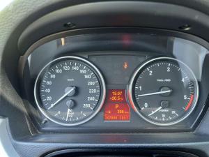 Melns BMW 325 2008 Utena, ar dzinēja tilpumu 2.99 L un nobraukumu 367 tūkst. km par 4999 €, foto 17 vietnē AUTOMOTO.COM.LV