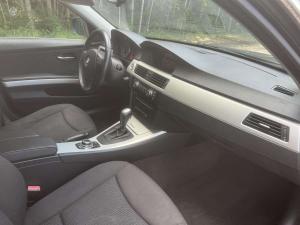 Melns BMW 325 2008 Utena, ar dzinēja tilpumu 2.99 L un nobraukumu 367 tūkst. km par 4699 €, foto 12 vietnē AUTOMOTO.COM.LV