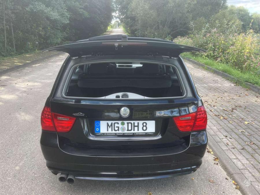 Melns BMW 325 2008 Utena, ar dzinēja tilpumu 2.99 L un nobraukumu 367 tūkst. km par 4699 €, foto 16 vietnē AUTOMOTO.COM.LV