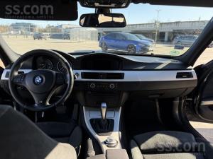 Melns BMW 325 2008 Rīga, ar dzinēja tilpumu 3.00 L un nobraukumu 323 tūkst. km par 6499 €, foto 4 vietnē AUTOMOTO.COM.LV