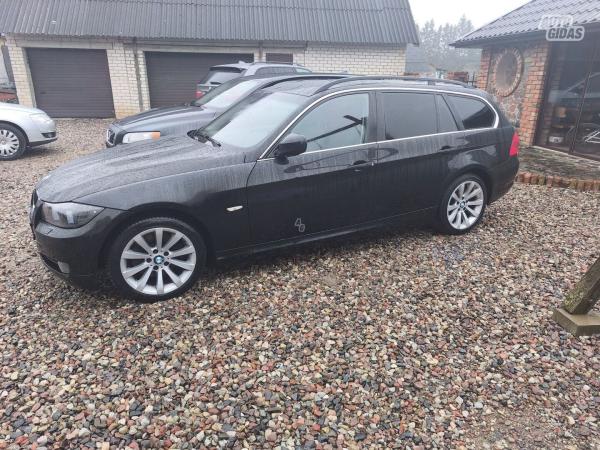 Melns BMW 325 2009 Šakiai, ar dzinēja tilpumu 3.00 L un nobraukumu 300 tūkst. km par 3300 €, foto 2 vietnē AUTOMOTO.COM.LV