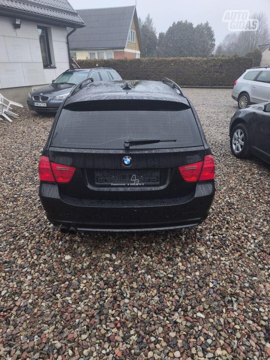 Black BMW 325 2009 in Sakiai, with an engine capacity of 3.00 L and mileage of 300 thousand km for 3300 €, photo 5 on AUTOMOTO.COM.LV