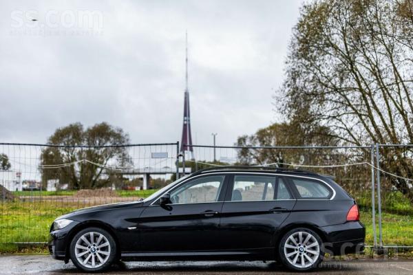 Melns BMW 325 2009 Rīga, ar dzinēja tilpumu 3.00 L un nobraukumu 368 tūkst. km par 6990 €, foto 4 vietnē AUTOMOTO.COM.LV