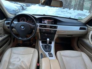 Melns BMW 325 2009 Kauņa, ar dzinēja tilpumu 3.00 L un nobraukumu 379 tūkst. km par 4500 €, foto 5 vietnē AUTOMOTO.COM.LV