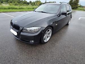 Black BMW 325 2009 in Pakruojis, with an engine capacity of 3.00 L and mileage of 346 thousand km for 5400 €, photo 2 on AUTOMOTO.COM.LV