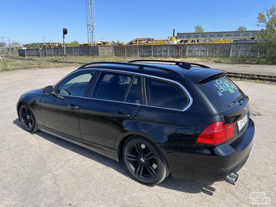 Melns BMW 325 2009 Kauņa, ar dzinēja tilpumu 3.00 L un nobraukumu 360 tūkst. km par 6500 €, foto 6 vietnē AUTOMOTO.COM.LV