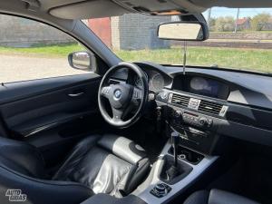 Melns BMW 325 2009 Kauņa, ar dzinēja tilpumu 3.00 L un nobraukumu 360 tūkst. km par 6500 €, foto 9 vietnē AUTOMOTO.COM.LV