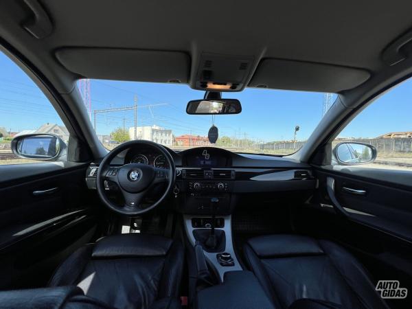 Black BMW 325 2009 in Kaunas, with an engine capacity of 3.00 L and mileage of 360 thousand km for 6500 €, photo 9 on AUTOMOTO.COM.LV