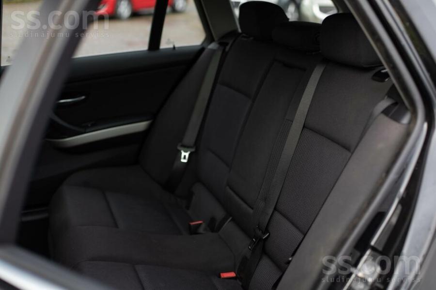 Melns BMW 325 2009 Rīga, ar dzinēja tilpumu 3.00 L un nobraukumu 368 tūkst. km par 6990 €, foto 11 vietnē AUTOMOTO.COM.LV