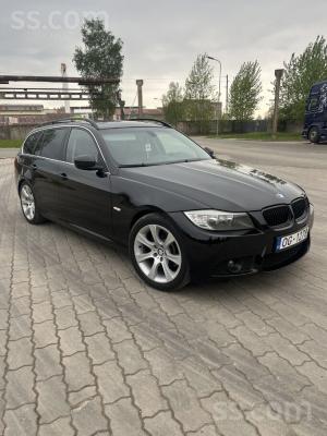 Black BMW 325 2009 in Jelgava, with an engine capacity of 3.00 L and mileage of 361 thousand km for 5300 €, photo  on AUTOMOTO.COM.LV