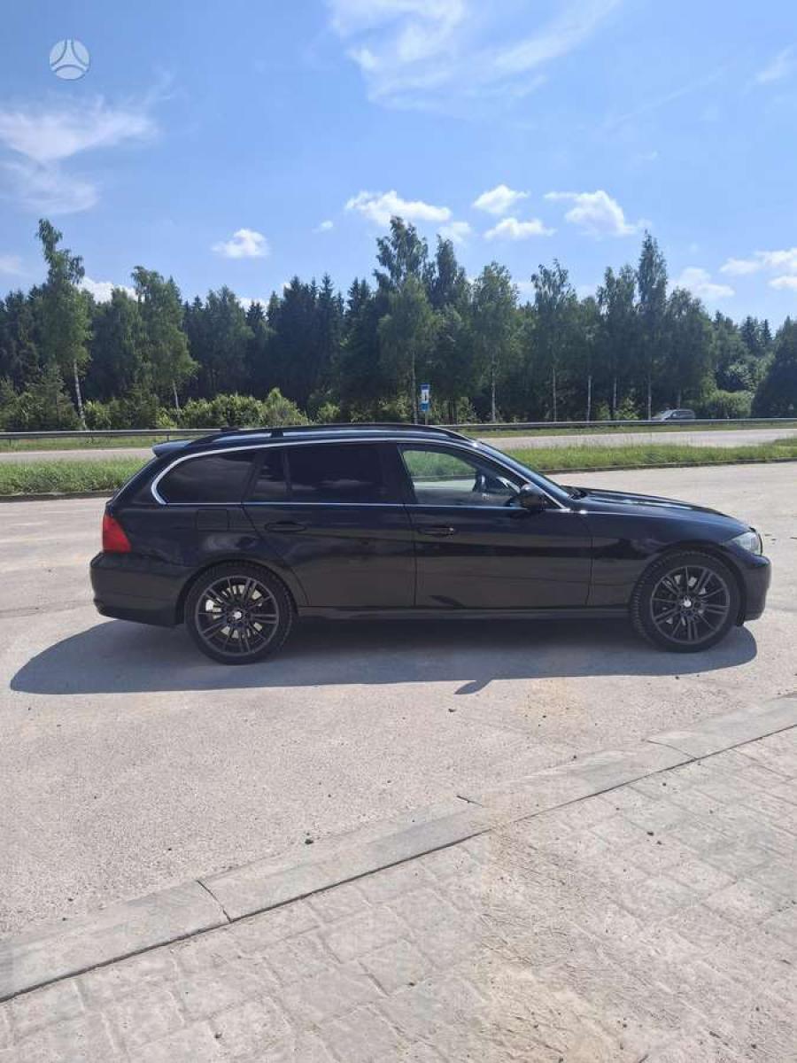 Melns BMW 325 2009 Šauļi, ar dzinēja tilpumu 2.99 L un nobraukumu 394 tūkst. km par 5000 €, foto 7 vietnē AUTOMOTO.COM.LV