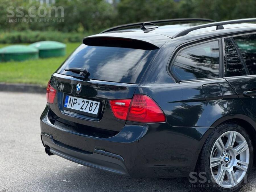 Melns BMW 325 2009 Rīga, ar dzinēja tilpumu 3.00 L un nobraukumu 394 tūkst. km par 5590 €, foto 5 vietnē AUTOMOTO.COM.LV