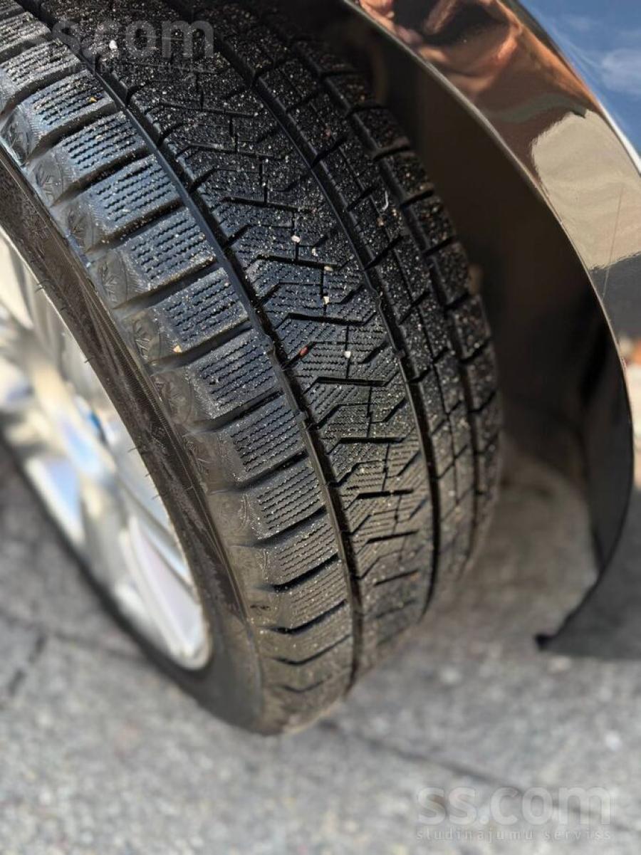 Melns BMW 325 2009 Rīga, ar dzinēja tilpumu 3.00 L un nobraukumu 394 tūkst. km par 5590 €, foto 8 vietnē AUTOMOTO.COM.LV
