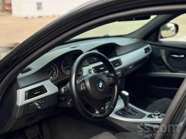 Melns BMW 325 2009 Rīga, ar dzinēja tilpumu 3.00 L un nobraukumu 394 tūkst. km par 5590 €, foto 8 vietnē AUTOMOTO.COM.LV