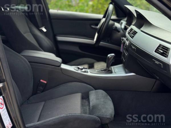 Melns BMW 325 2009 Rīga, ar dzinēja tilpumu 3.00 L un nobraukumu 394 tūkst. km par 5590 €, foto 10 vietnē AUTOMOTO.COM.LV