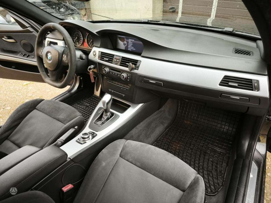 Melns BMW 325 2009 Kauņa, ar dzinēja tilpumu 2.99 L un nobraukumu 0 tūkst. km par 7500 €, foto 9 vietnē AUTOMOTO.COM.LV