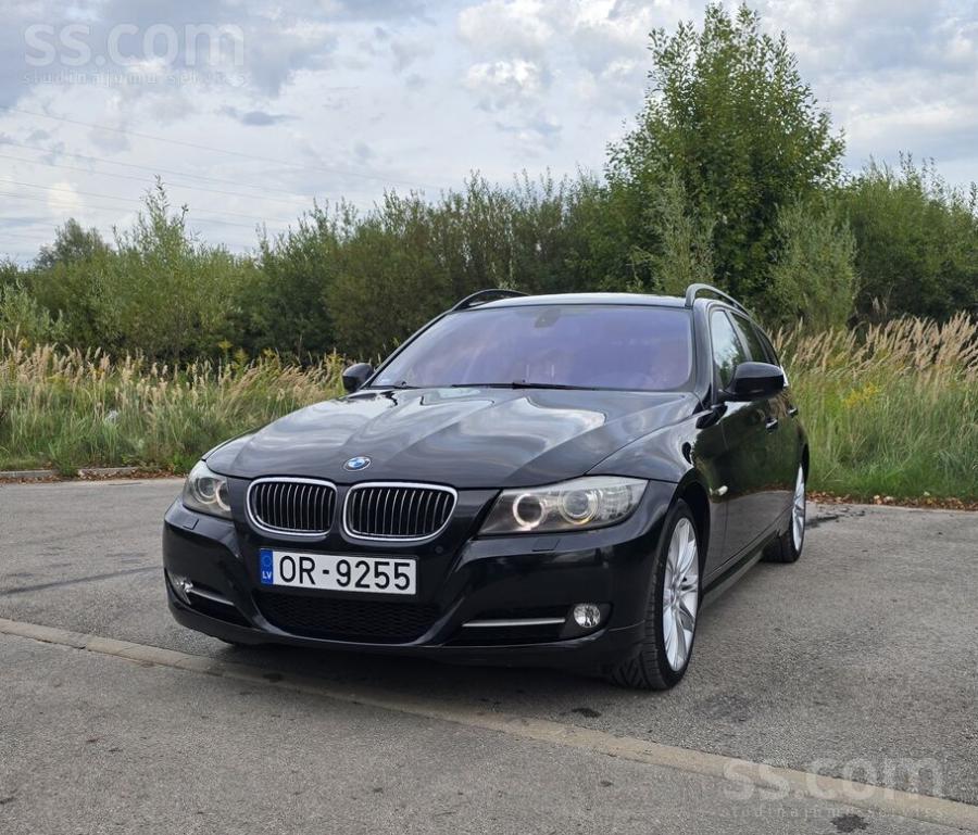 Melns BMW 325 2009 Jelgava, ar dzinēja tilpumu 3.00 L un nobraukumu 320 tūkst. km par 5500 €, foto 1 vietnē AUTOMOTO.COM.LV