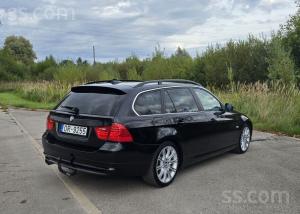 Melns BMW 325 2009 Jelgava, ar dzinēja tilpumu 3.00 L un nobraukumu 320 tūkst. km par 5500 €, foto 5 vietnē AUTOMOTO.COM.LV