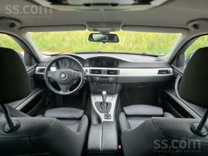 Melns BMW 325 2009 Jelgava, ar dzinēja tilpumu 3.00 L un nobraukumu 320 tūkst. km par 5500 €, foto 14 vietnē AUTOMOTO.COM.LV